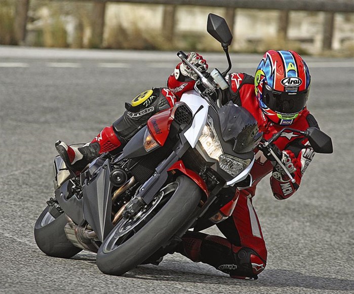 KAWASAKI Z1000 (2010-2013) Review | Speed, Specs & Prices