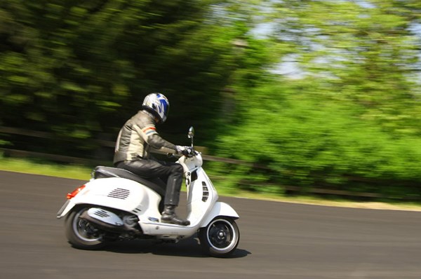 Piaggio Vespa GTS 300 (2009-2019) Review and Used Buying Guide