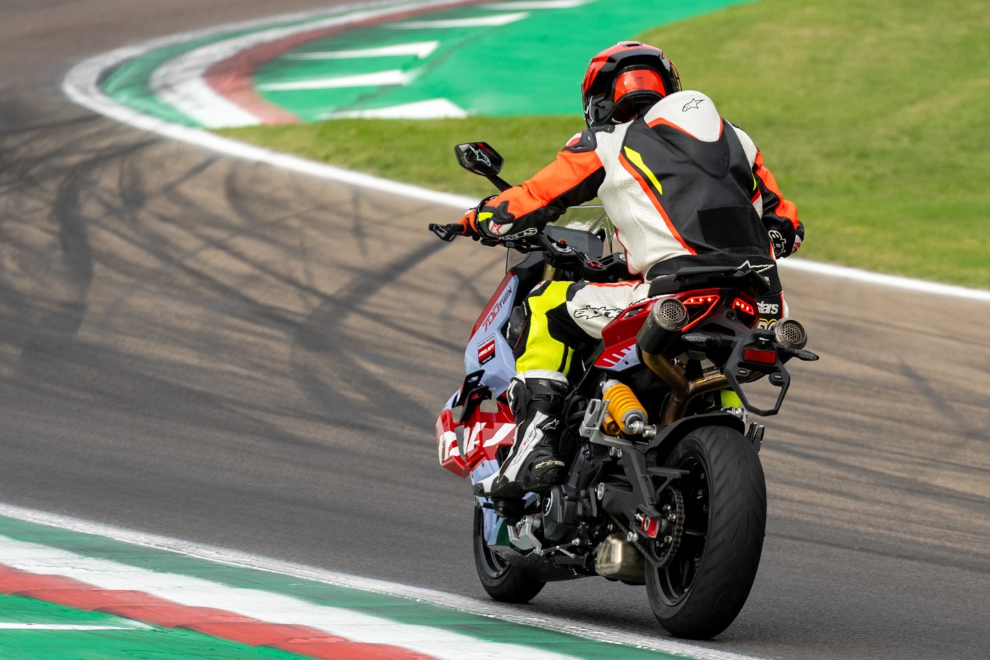 2025-on Italjet Dragster 700 Twin review: Supersport scooter