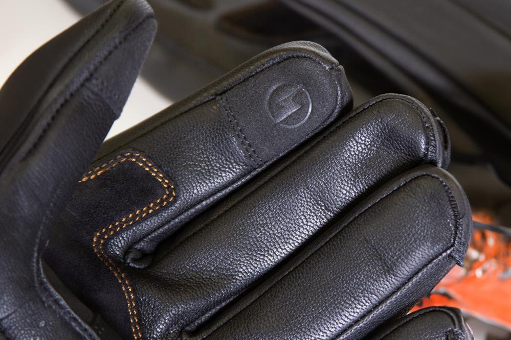Merlin's new Calton winter gloves