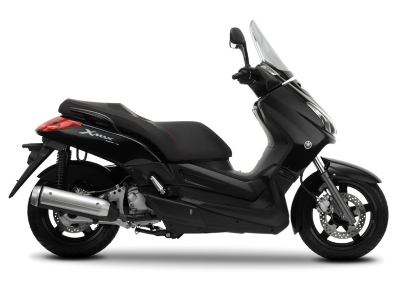 YAMAHA XMAX 250 (2004-2017) Review | Speed, Specs & Prices