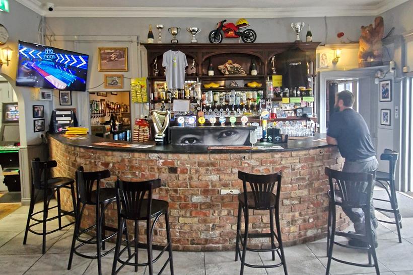 Joey’s Bar, Ballymoney | MCN Pit Stop