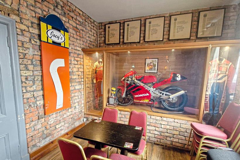 Joey’s Bar, Ballymoney | MCN Pit Stop