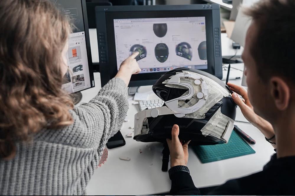 Cardo's new noise cancelling helmet coming this summer