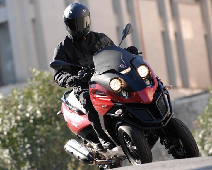 GILERA FUOCO (2007-on) Review | Speed, Specs & Prices
