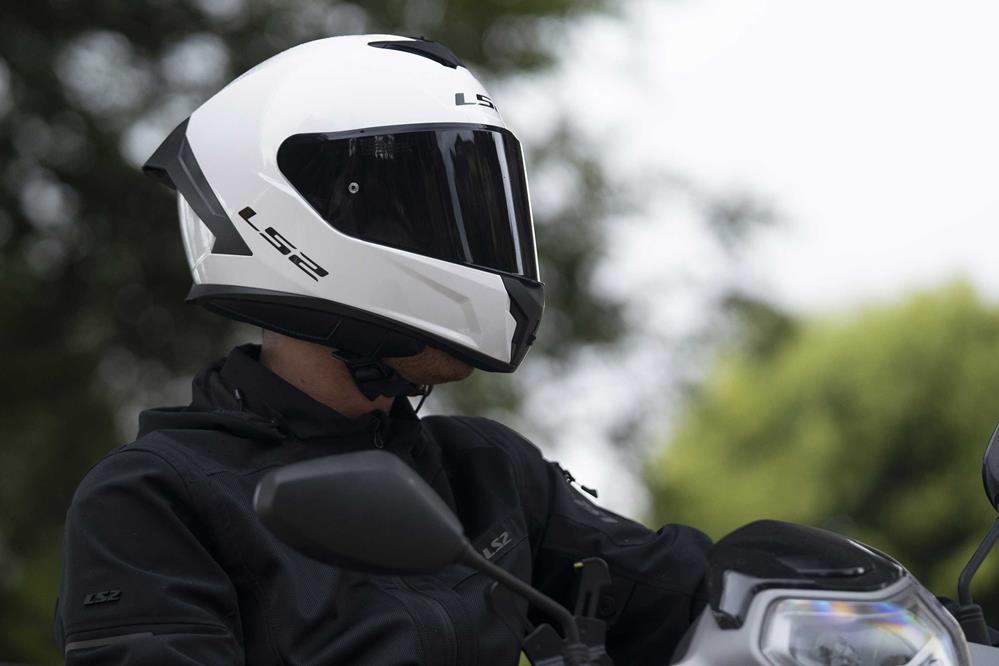 LS2 update their full face budget helmet and it's only £60