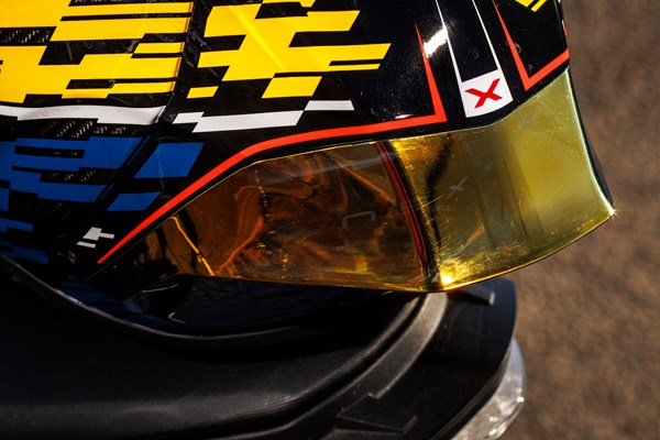 Nexx X.R3R: Near-perfect lid let down by two annoyances