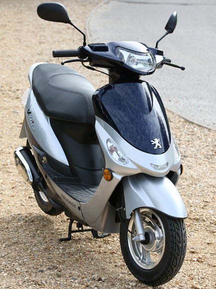 PEUGEOT V-CLIC 50 (2007-on) Review | Specs & Prices