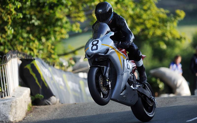 TT blog Tuesday June 1: Fast laps despite the damp