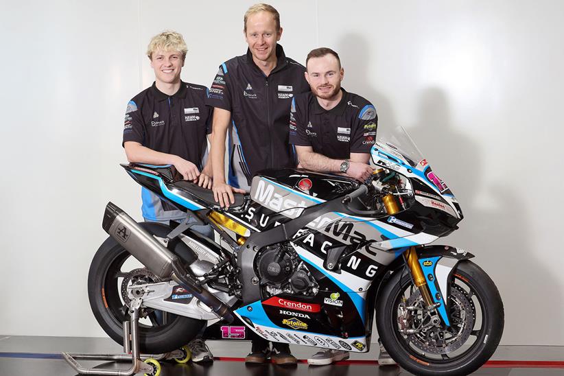BSB 2026: Rhys Irwin and Eugene McManus join Hawk Racing