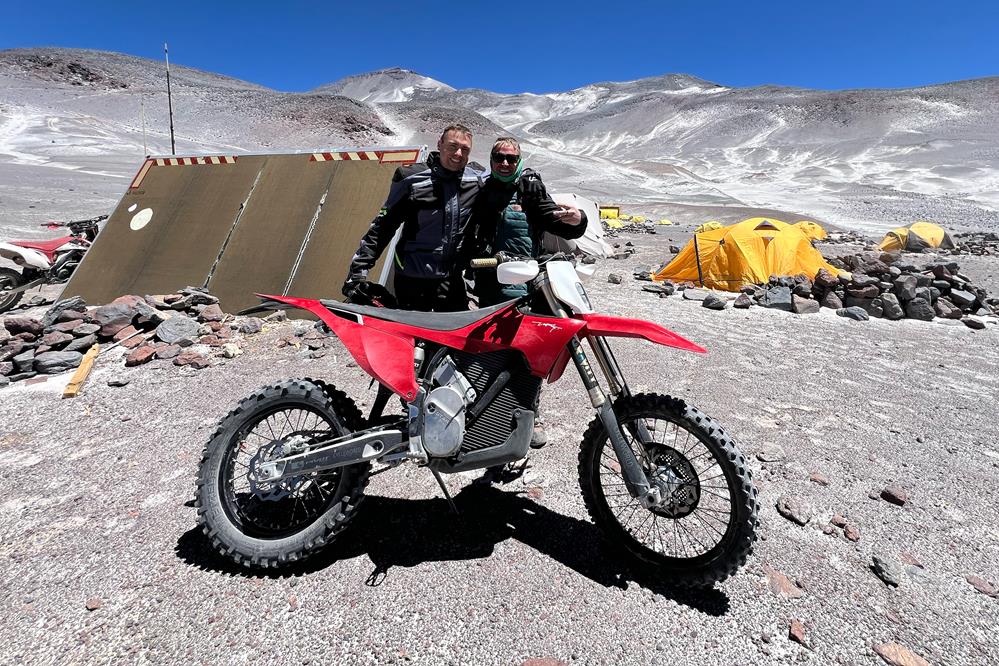 Stark Varg EX enduro bike sets new altitude riding record