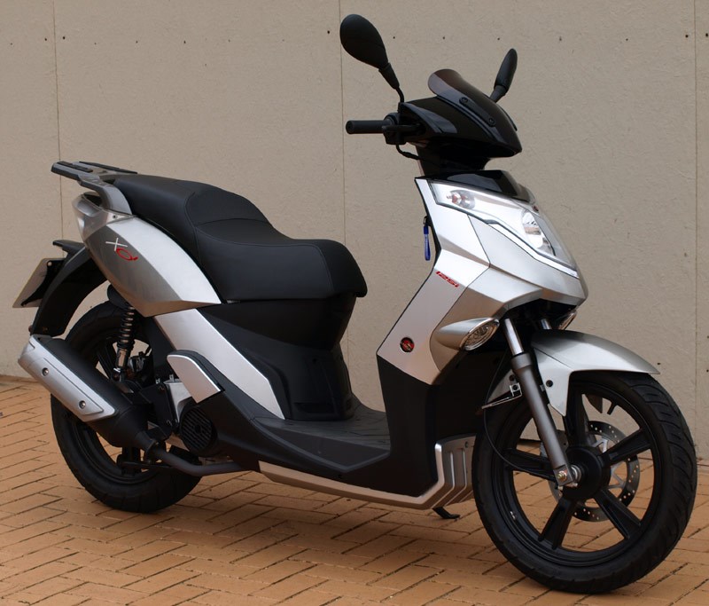 GARELLI XO 125 (2010-on) Review | Speed, Specs & Prices