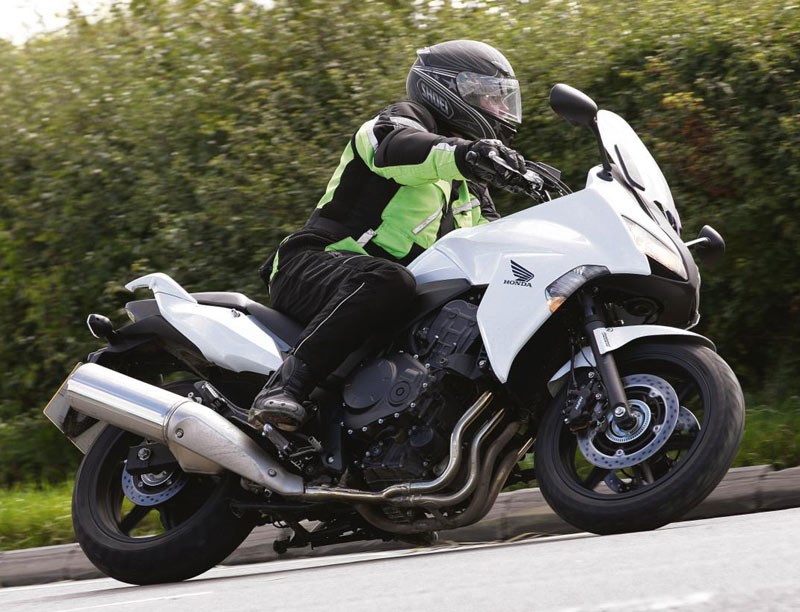 Honda CBF1000 (2010-2018) Review | Speed, Specs & Prices