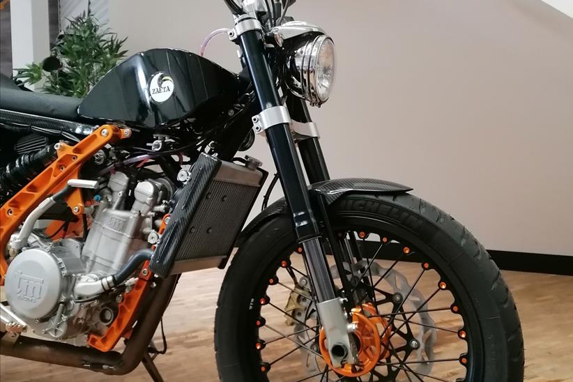 Unique Zaeta 530 DT flattracker for sale with Krazy Horse