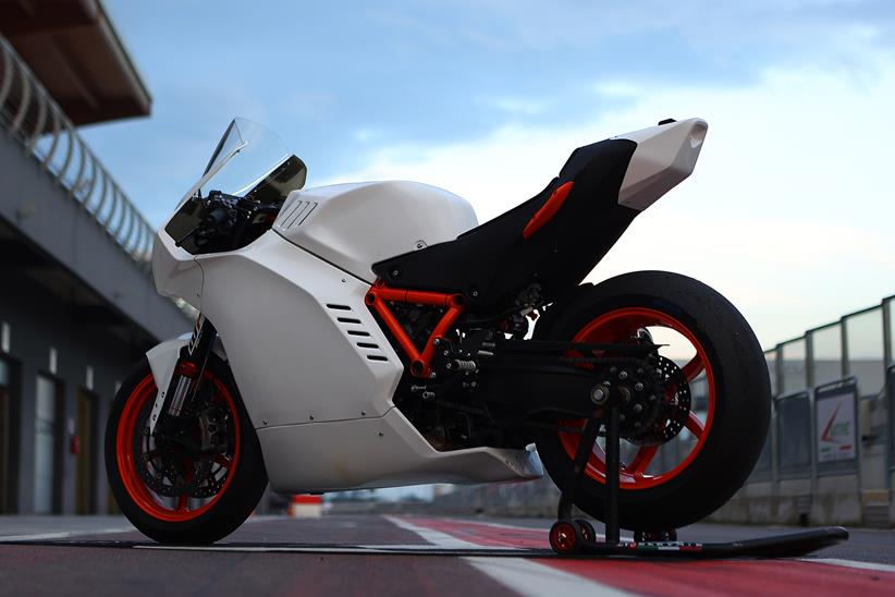 Krämer kit transforms KTM Super Duke Rs into superbikes