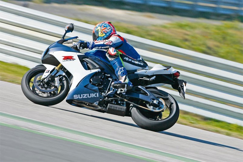 Suzuki GSX-R750 (2011-2018) Review | Speed, Specs & Prices