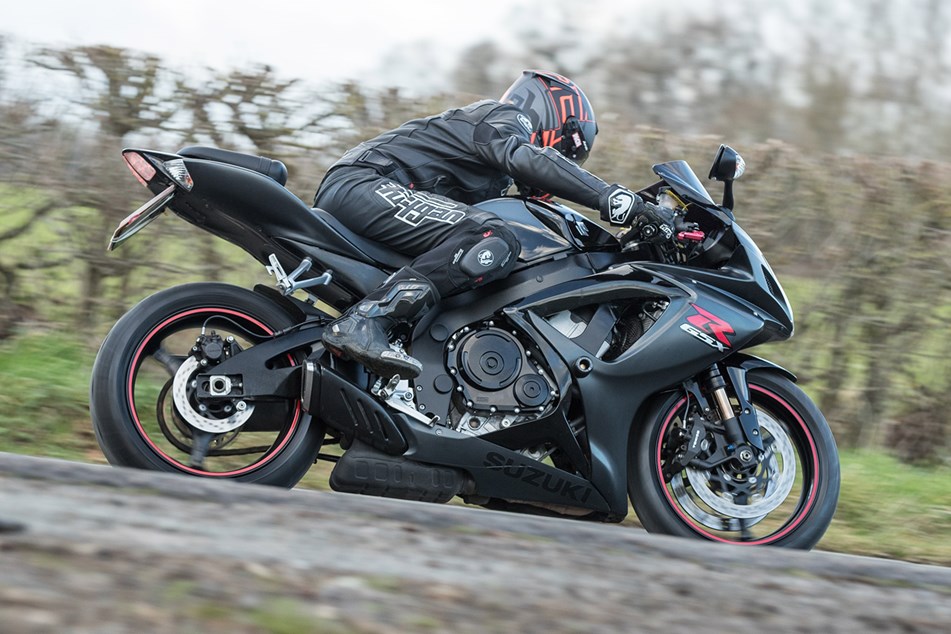 Suzuki GSX-R750 (2011-2018) Review | Speed, Specs & Prices