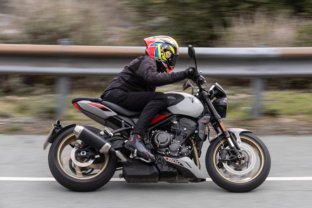 2026-on Triumph Trident 800 review: Friendly with extra fizz