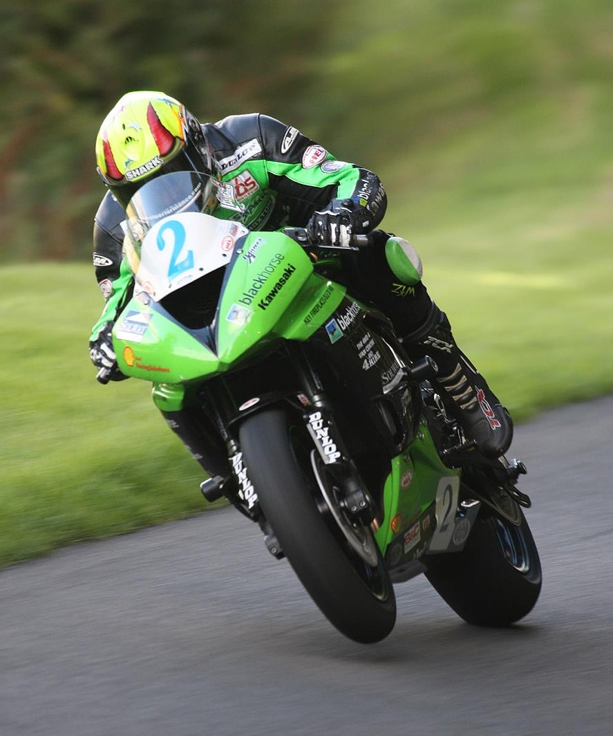 Lougher chalks up 129 Scarborough wins