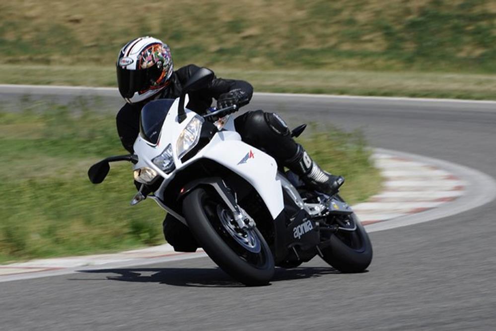 Aprilia RS4 125 (2011-2016) Review | Speed, Specs & Prices