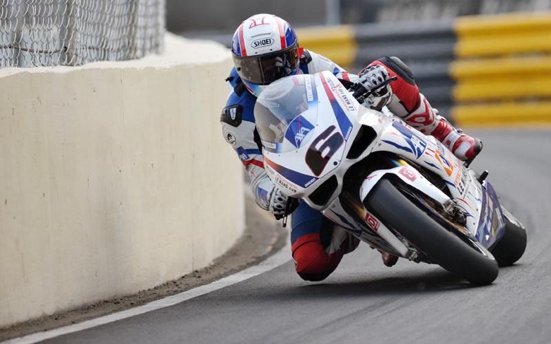 Rutter dominates Macau first practice