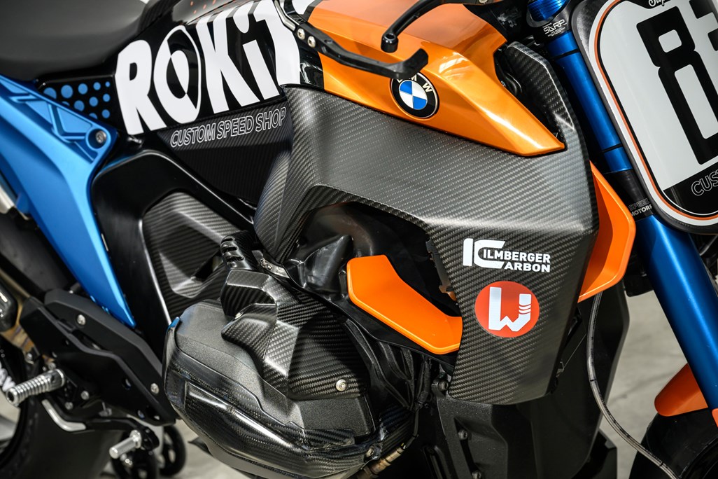 BMW R1300R race bike turns heads at the Daytona 200