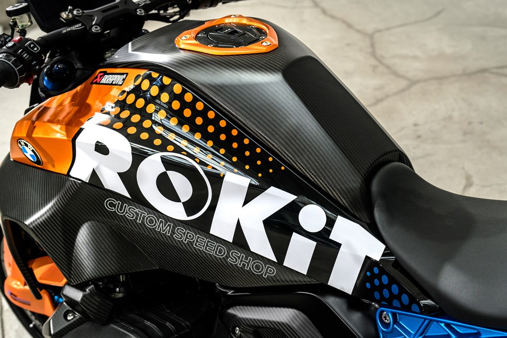 BMW R1300R race bike turns heads at the Daytona 200