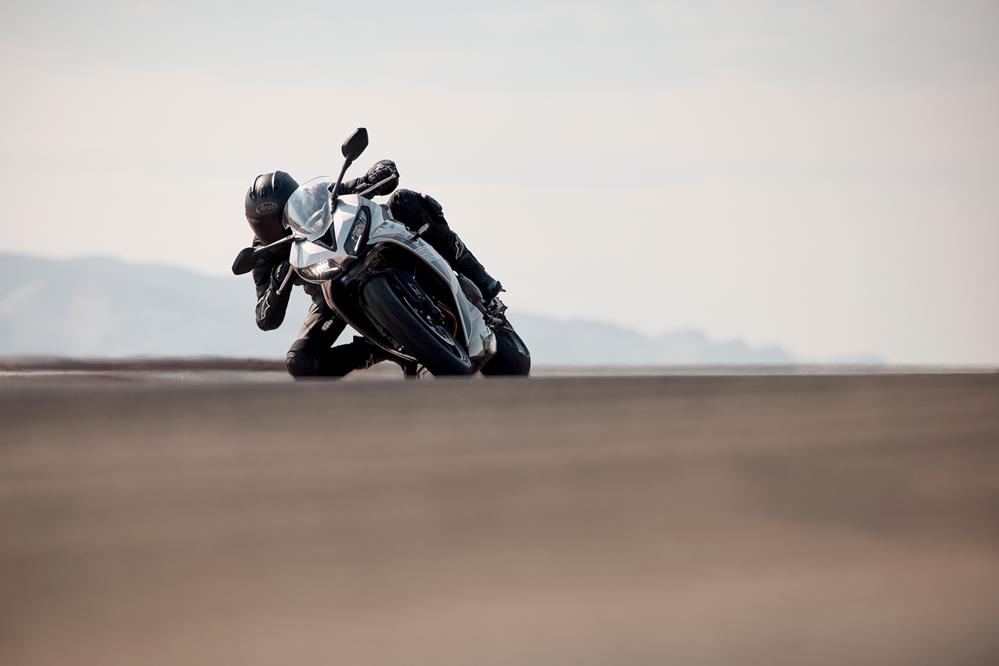 Triumph Daytona 660 gets handling updates for 2026