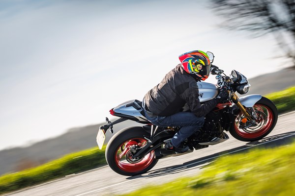 2026-on Triumph Street Triple 765 RX review | Crisp handling