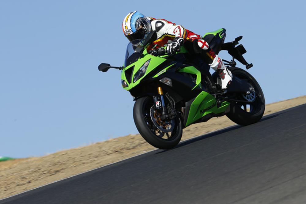 KAWASAKI ZX-6R (2013-2018) Review | Speed, Specs & Prices