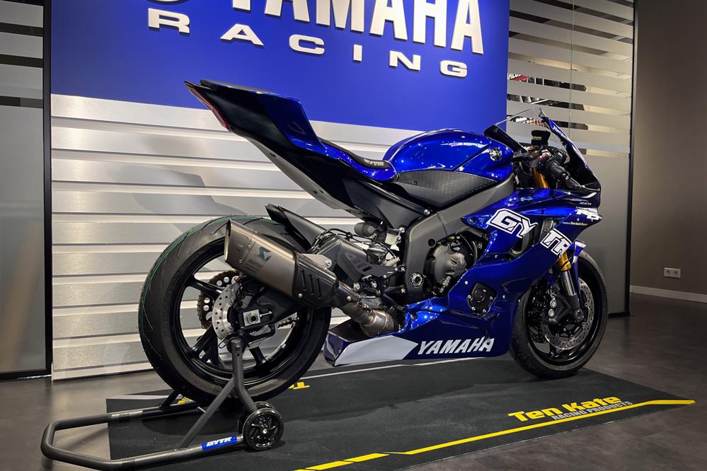 One-off Yamaha R6 features a crossplane crank like the R1