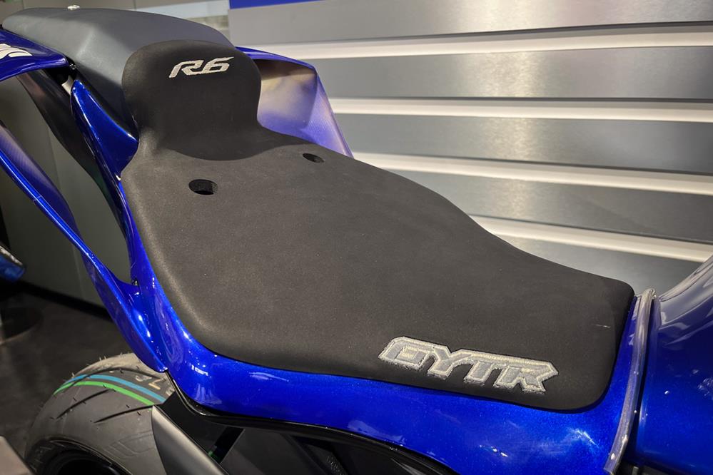One-off Yamaha R6 features a crossplane crank like the R1