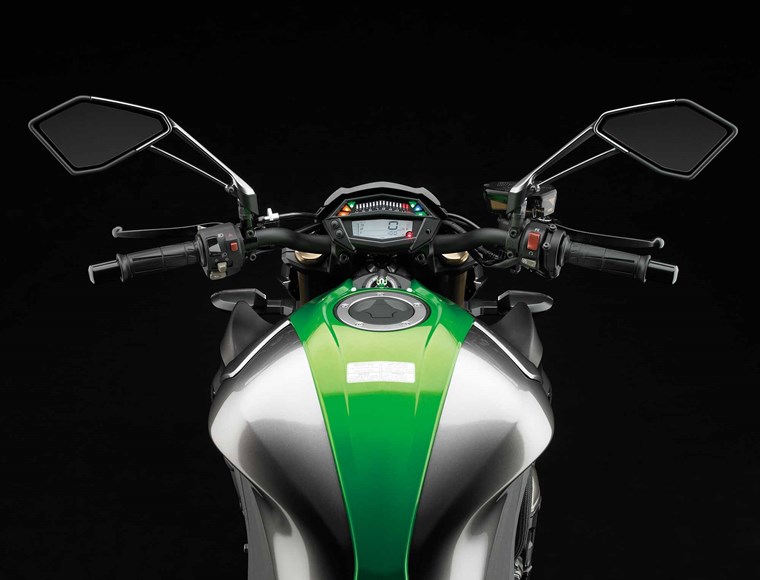 2014-2017 Kawasaki Z1000 Buyers Guide | Speed, Specs & Prices