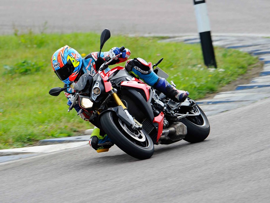2014-2021 BMW S1000R review: a formidable sportsbike