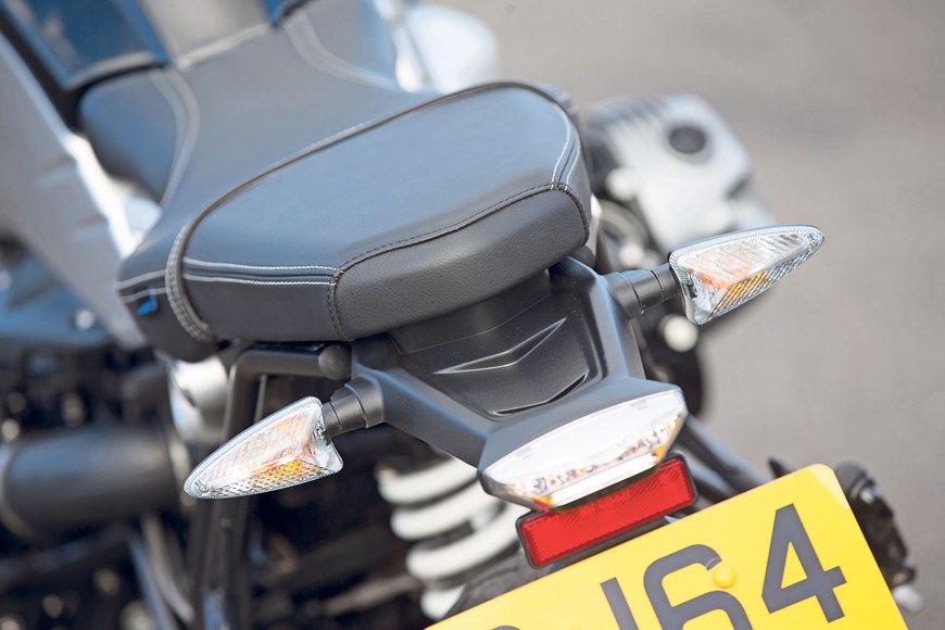 BMW R NINE T (2014-2020) Review | Speed, Specs & Prices