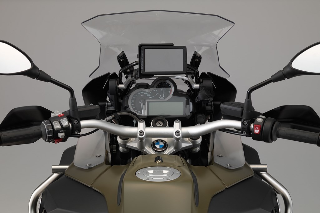 2014 BMW R1200GS Adventure review | Take your tour off-road