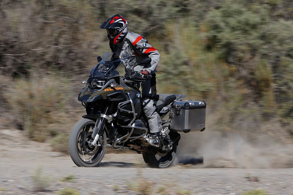 2014 BMW R1200GS Adventure review | Take your tour off-road