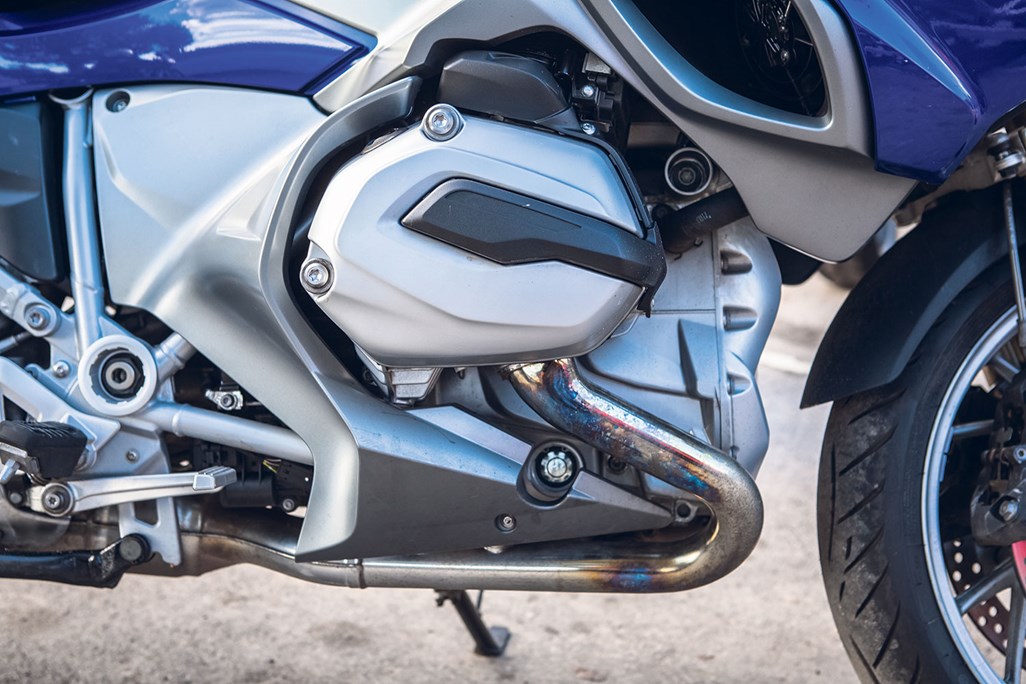 BMW R1200RT (2014-2019) Review | Speed, Specs & Prices