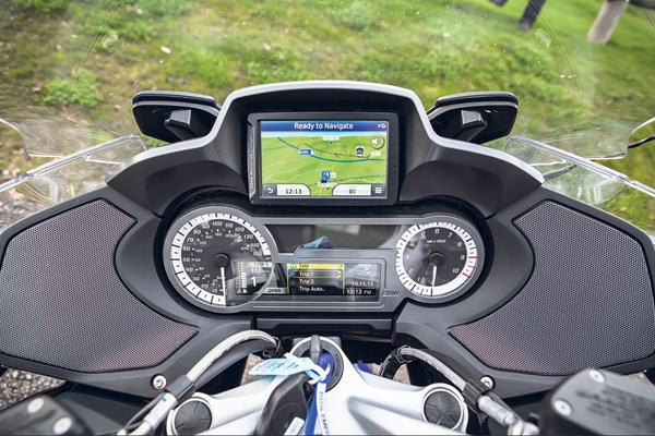 BMW R1200RT (2014-2019) Review | Speed, Specs & Prices