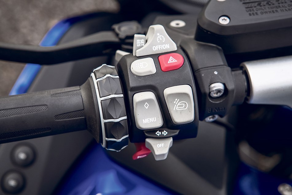 BMW R1200RT (2014-2019) Review | Speed, Specs & Prices