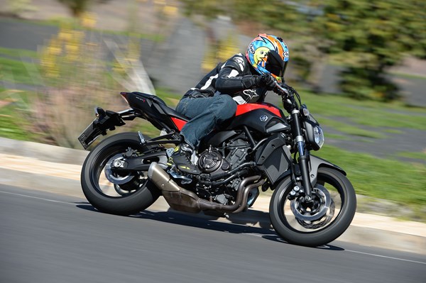 YAMAHA MT-07 (2014-2018) Review | Speed, Specs & Prices