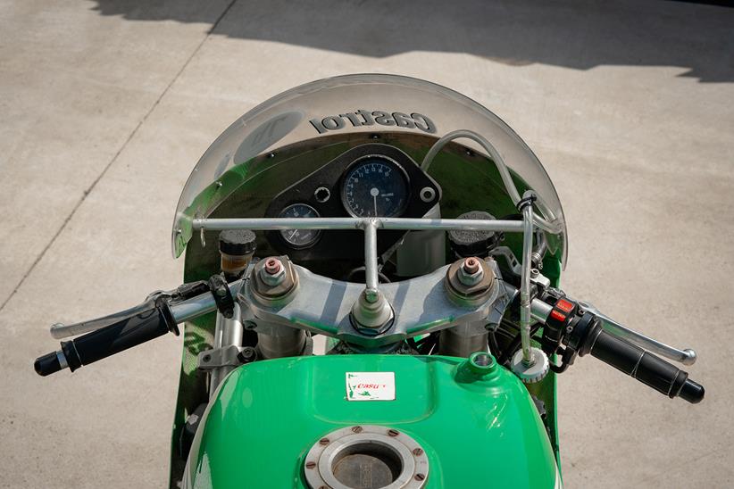 Joey Dunlop Honda VFR750R RC30 race bike heads to auction