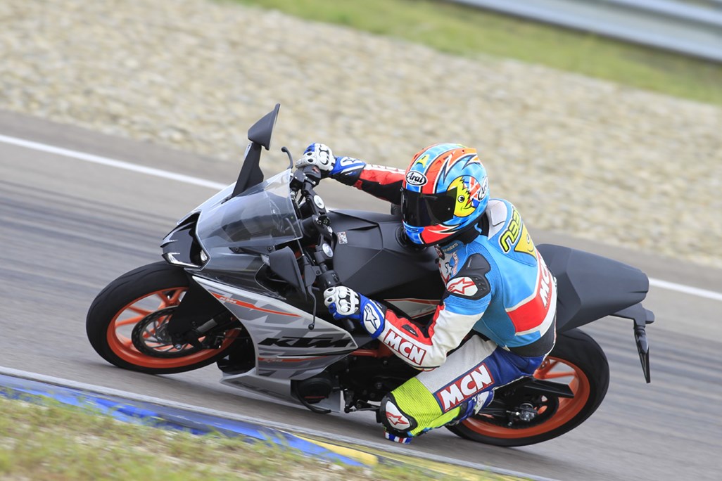 KTM RC 390 (2014-2020) Review | Owner & Expert Ratings