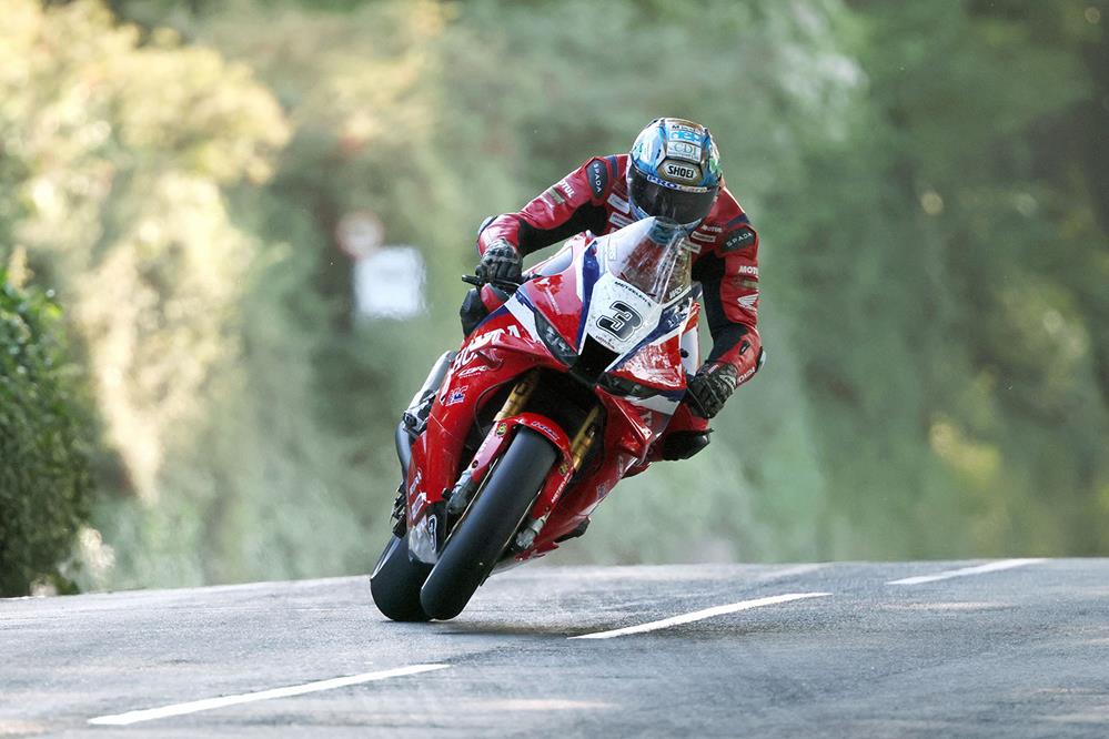 Isle of Man TT 2026: Dean Harrison breaks opening night qualifying ...
