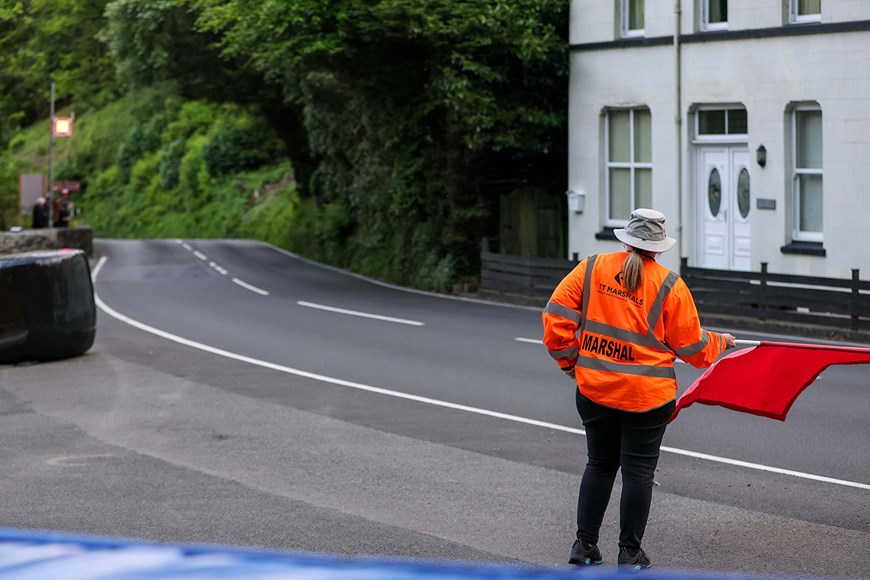 IoM TT 2026: Maria Costello and Shaun Parker hospitalised
