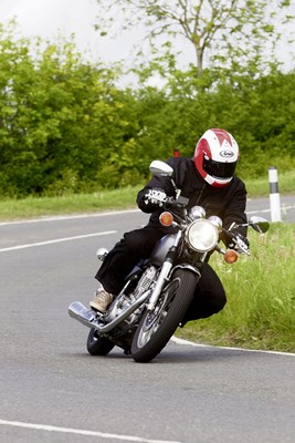 Yamaha SR400 (2014-2018) review and used buying guide