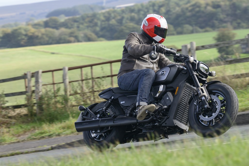2025-on QJMotor SRV600V review | V4 powered sports cruiser