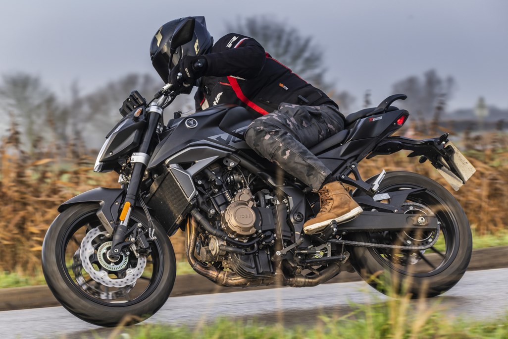 2026-on Voge R625 review | Sub-£5k naked worth considering?