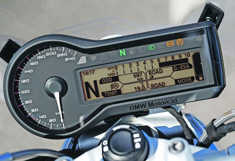 BMW R1200R (2015-2018) Review | Owner & Expert Ratings