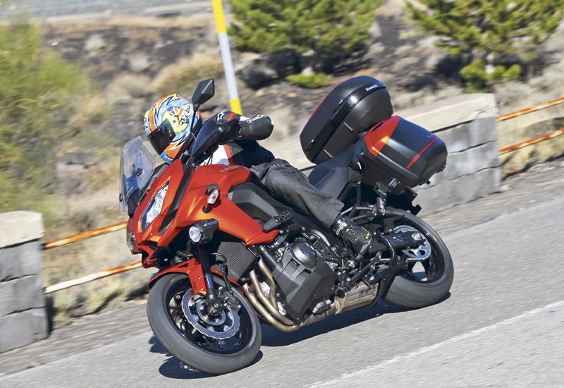KAWASAKI VERSYS 1000 (2015-2018) Review, Specs & Prices